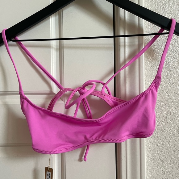 SKIMS | Swim | Skims Micro Scoop Bikini Top | Poshmark